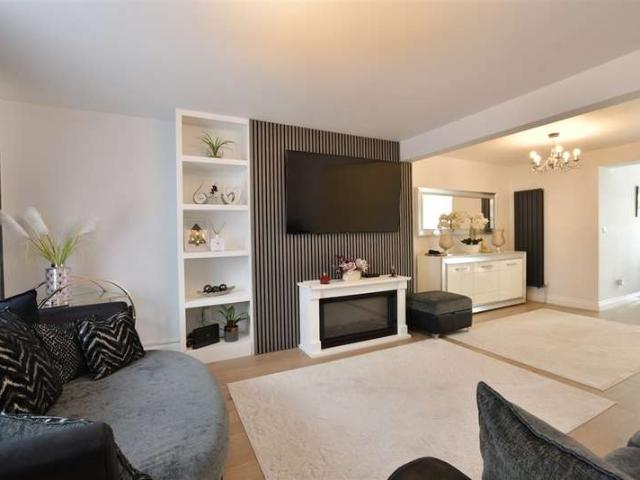 3 Bedroom Terraced House