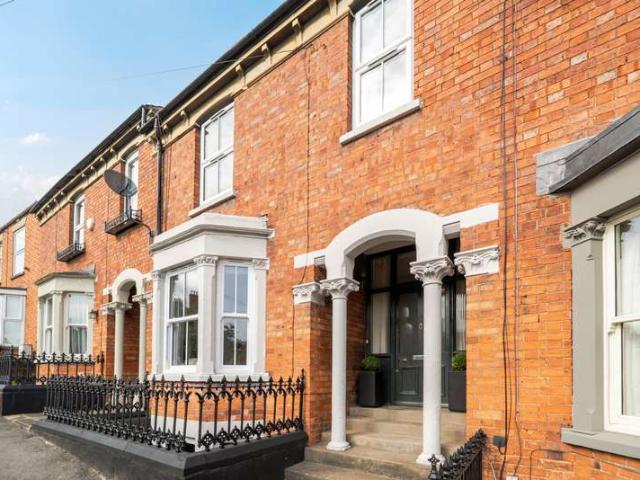 3 Bedroom Terraced House