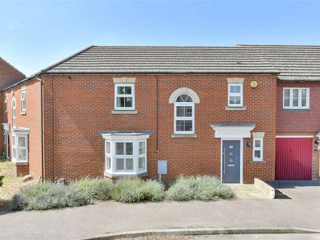 3 Bedroom Terraced House