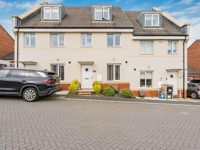 3 Bedroom Terraced House