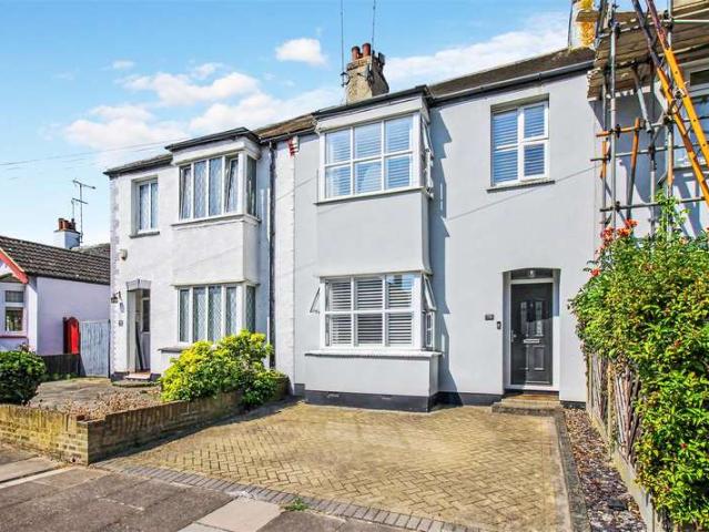 3 Bedroom Terraced House