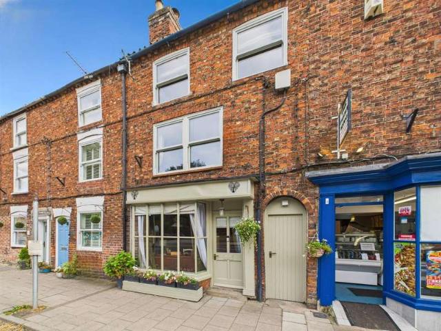3 Bedroom Terraced House