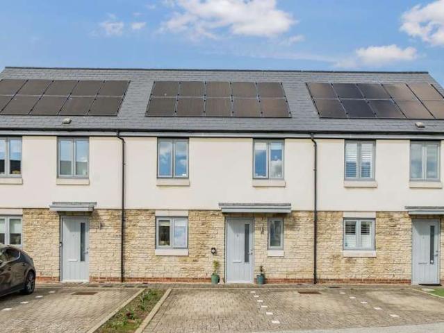 3 Bedroom Terraced House