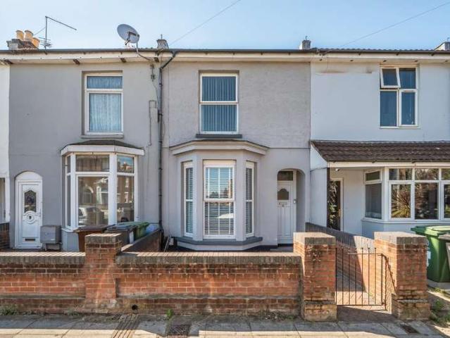 3 Bedroom Terraced House