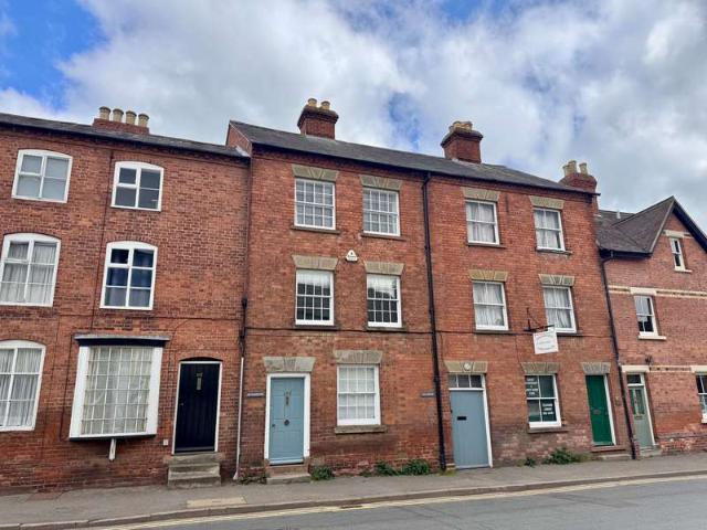 3 Bedroom Terraced House