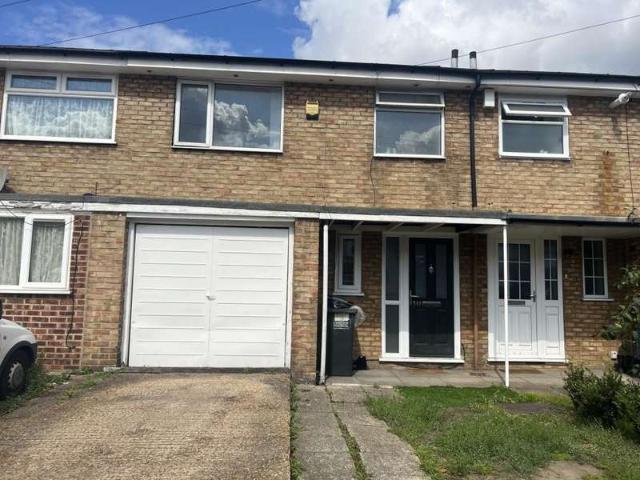 3 Bedroom Terraced House