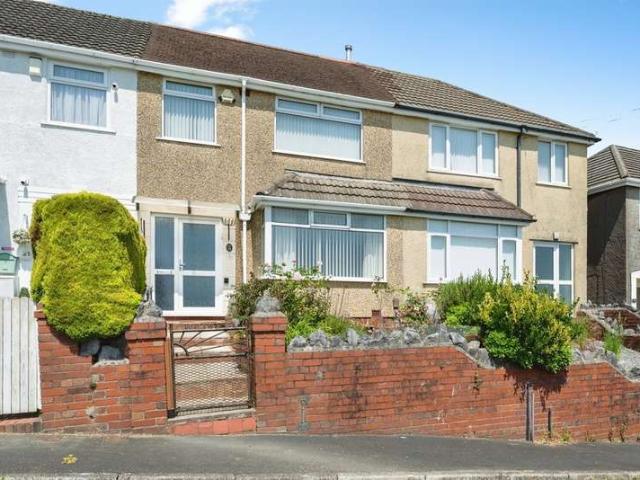 3 Bedroom Terraced House