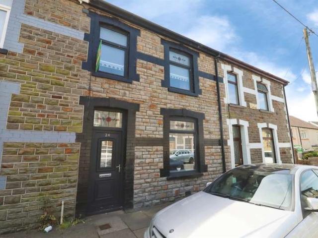 3 Bedroom Terraced House
