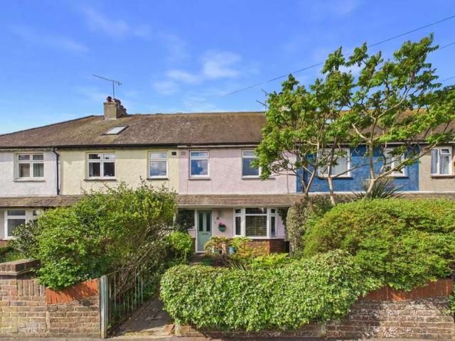 3 Bedroom Terraced House