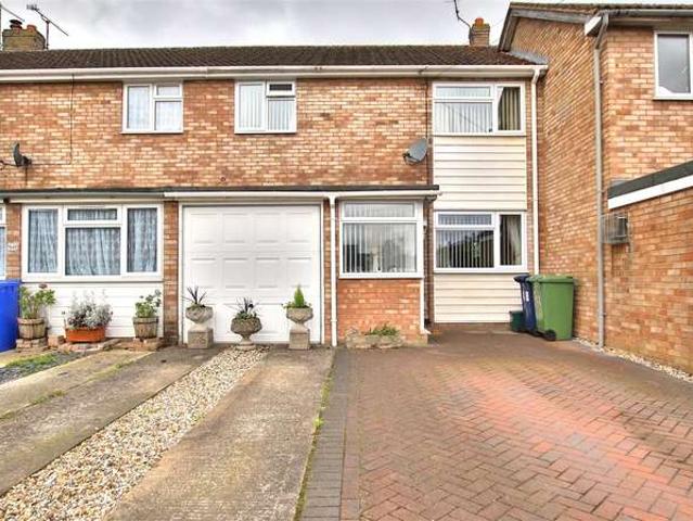 3 Bedroom Terraced House