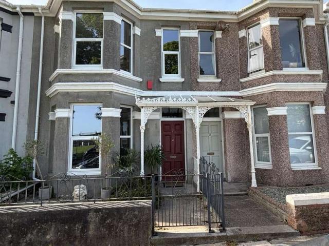 3 Bedroom Terraced House
