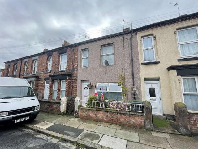 3 Bedroom Terraced House