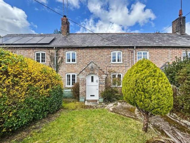 3 Bedroom Terraced House