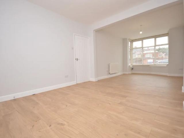 3 bedroom terraced house