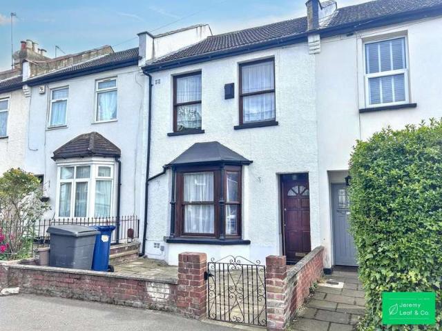 3 Bedroom Terraced House
