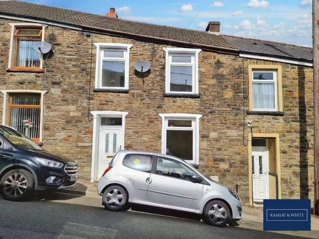3 Bedroom Terraced House