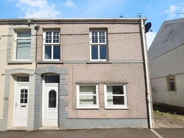 3 Bedroom Terraced House