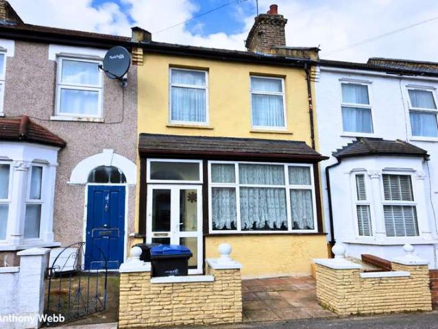 3 Bedroom Terraced House