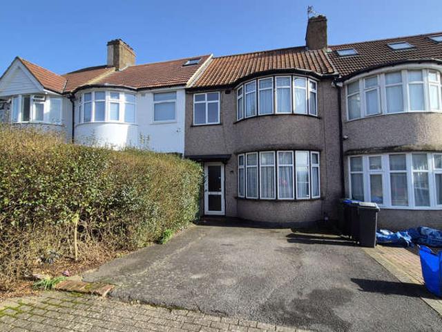 3 Bedroom Terraced House
