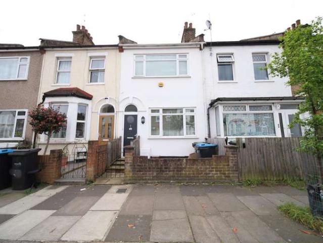 3 Bedroom Terraced House