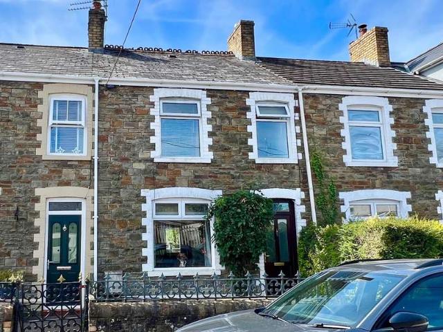 3 Bedroom Terraced House