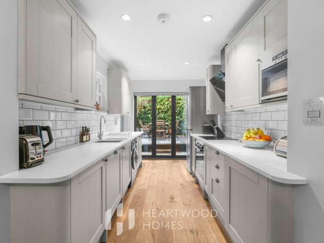 3 Bedroom Terraced House