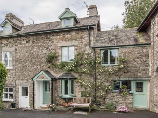 3 Bedroom Terraced House