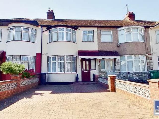 3 Bedroom Terraced House