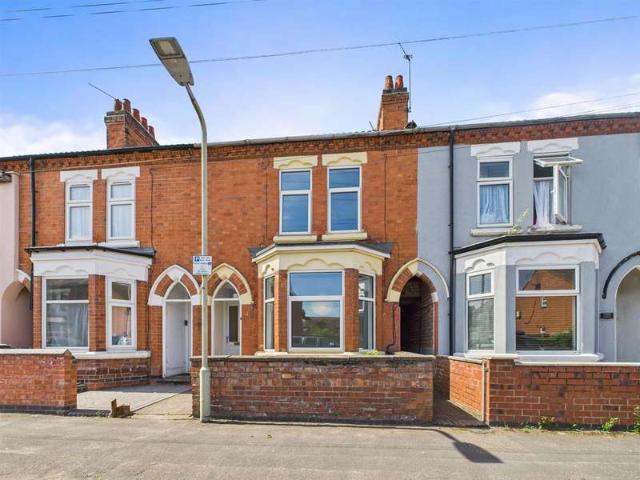 3 Bedroom Terraced House
