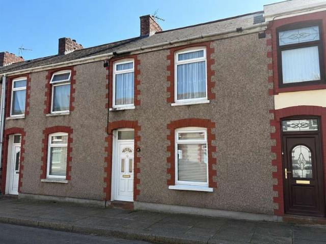 3 Bedroom Terraced House