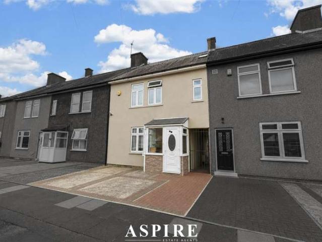 3 Bedroom Terraced House