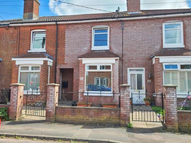 3 Bedroom Terraced House