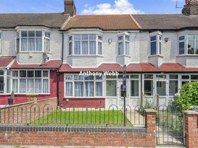 3 Bedroom Terraced House