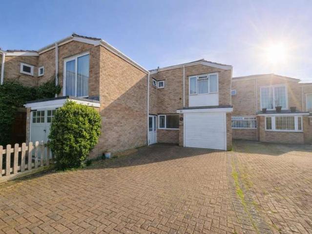 3 Bedroom Terraced House