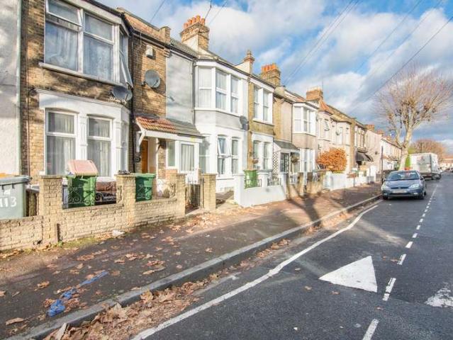 3 Bedroom Terraced House