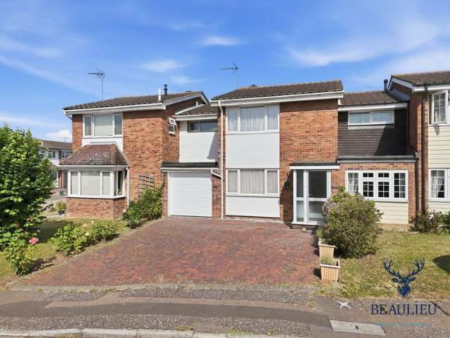 3 Bedroom Terraced House