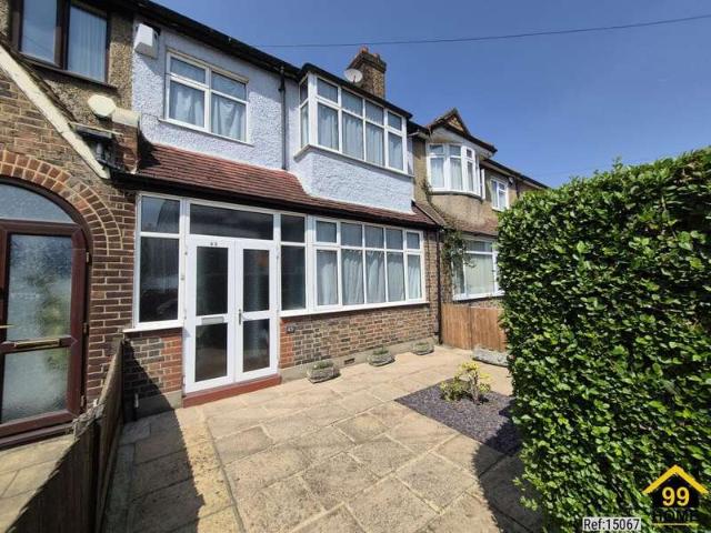 3 Bedroom Terraced House