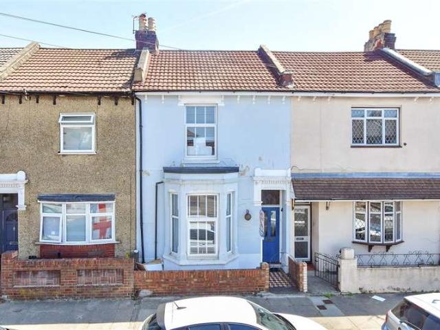 3 Bedroom Terraced House