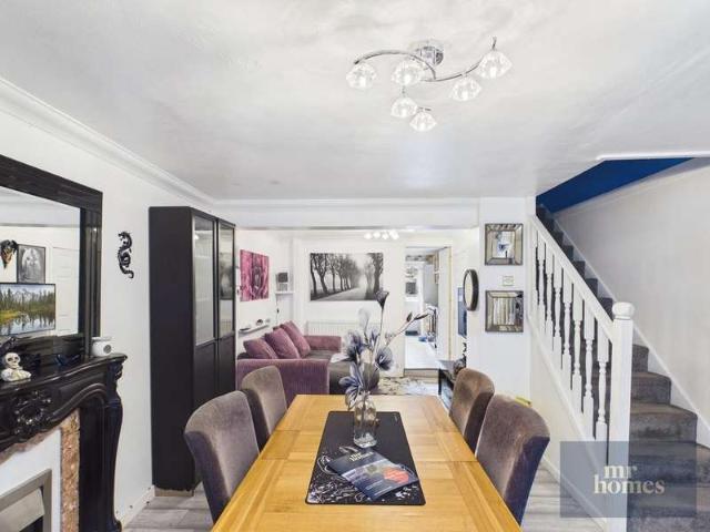 3 Bedroom Terraced House
