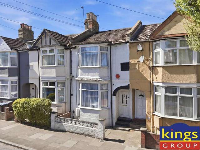 3 Bedroom Terraced House