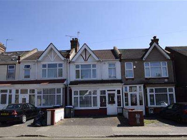 3 Bedroom Terraced House