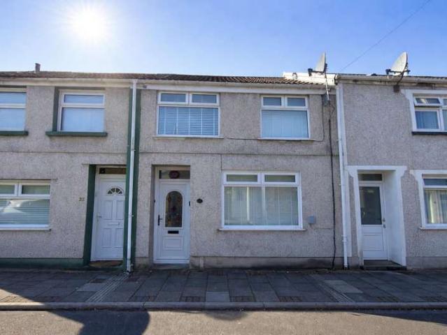 3 Bedroom Terraced House