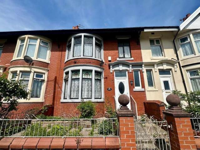 3 Bedroom Terraced House