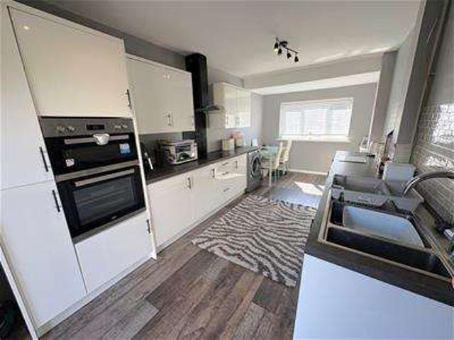 3 Bedroom Terraced House