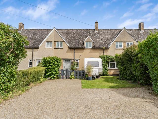 3 Bedroom Terraced House