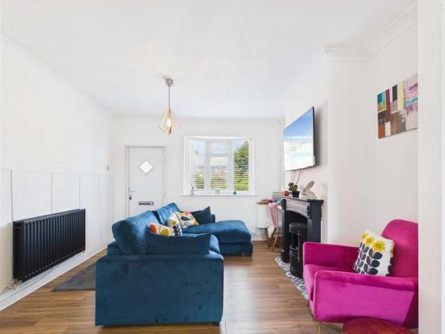 3 Bedroom Terraced House