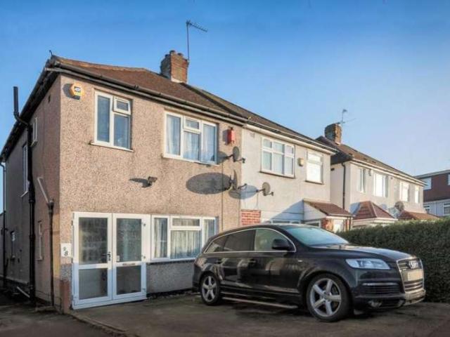 3 Bedroom Terraced House