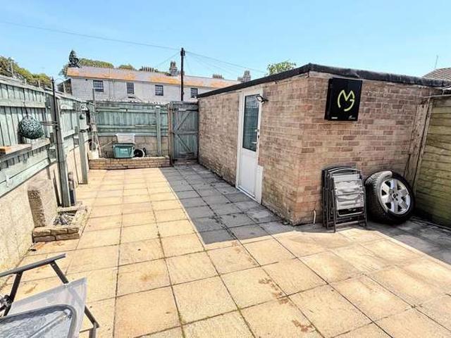 3 Bedroom Terraced House