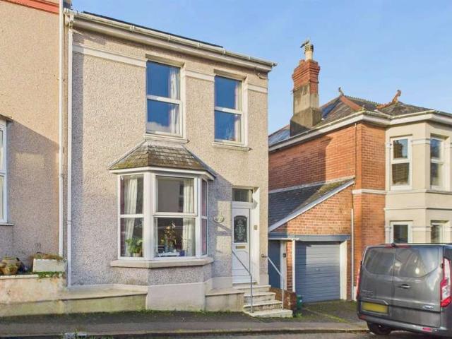 3 Bedroom Terraced House