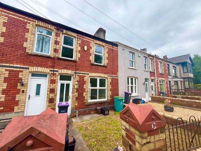 3 Bedroom Terraced House